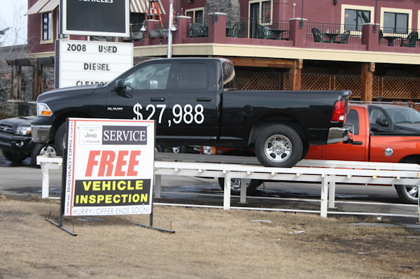 Portable Advertising Signs Calgary | Outdoor Signs | Focal Signs