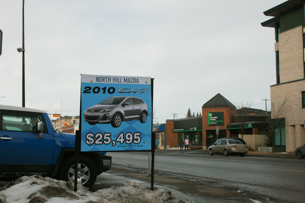 Portable Advertising Signs Calgary | Outdoor Signs | Focal Signs